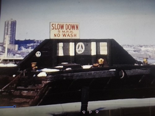 VIETNAM WAR ERA NORTH AMERICA PEACE SIGN VINTAGE 8mm Home Movie Film ...