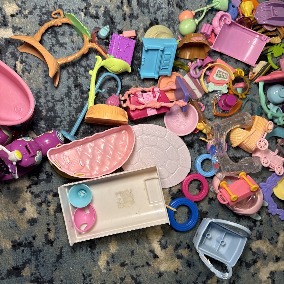 Littlest Pet Shop Lot Hasbro Dogs Cats LPS 98 Figures Tons Of Accessories 2000s | eBay