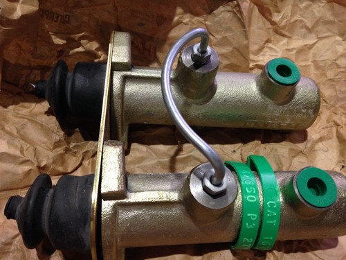 1678161 CYLINDER AS Caterpillar 416D, 420D, 424D, 428D, 430D, 432D ...