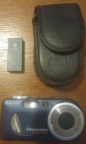 Sony Cyber-shot smart zoom DSC-P12 5MP Digital Camera in Blue - Tested ...