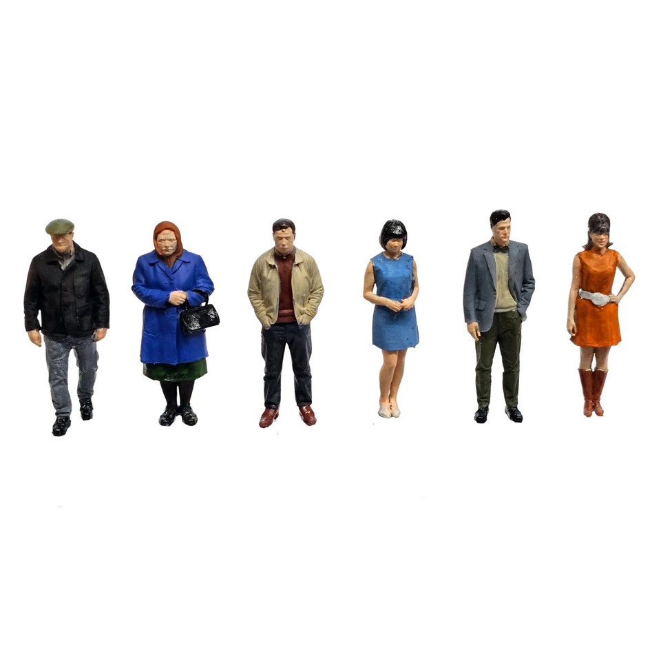 FG52 - 1960s Pedestrians (x6) Figures unpainted O scale | eBay