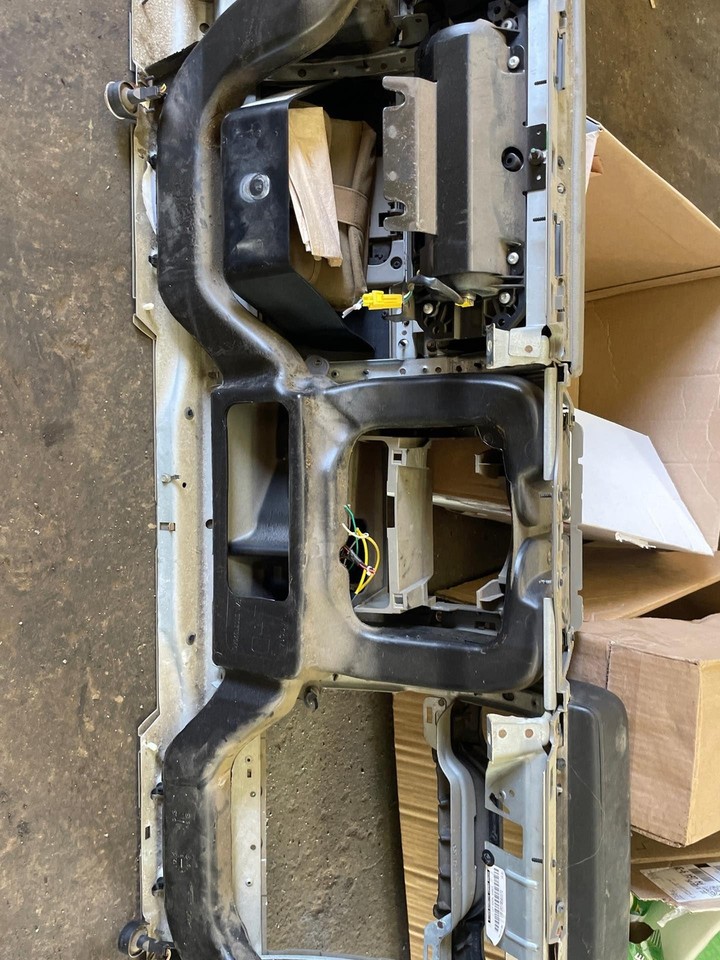 Dash Panel Assembly Pad Gray Complete JEEP WRANGLER 05 06 2005 2006 TJ ...