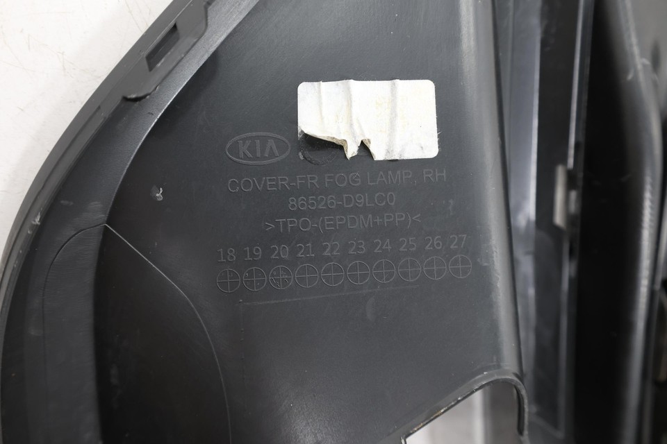 2021 KIA SPORTAGE Fog Light Cover Rh ** Scratched ** 86526-d9lc0 86522 ...