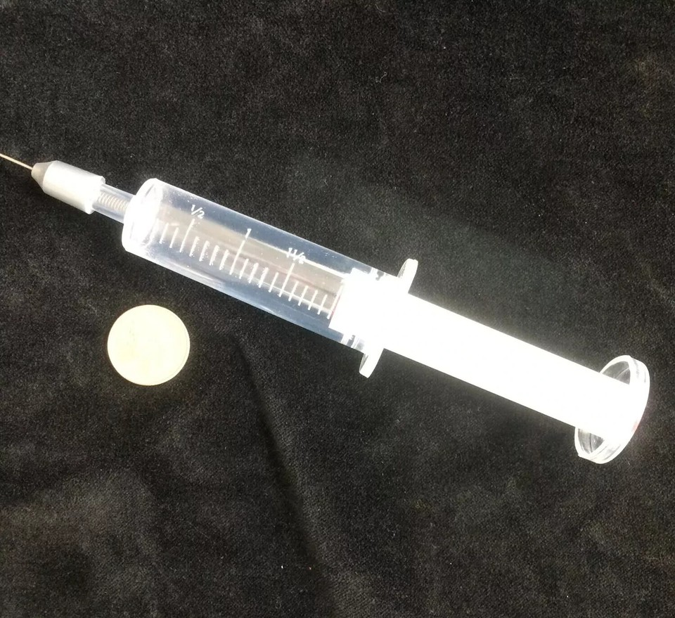 FAKE BIG HYPO NEEDLE Blood Nurse Doctor Shot Syringe Toy Costume Dr ...