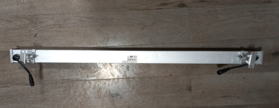 Led strip lights iguzzini outdoor/ buildings uplights /downlights ...