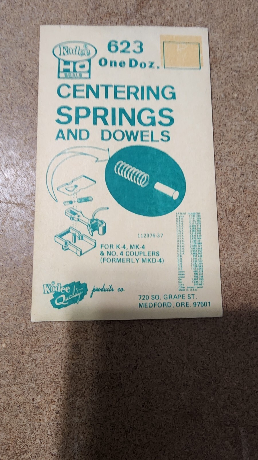 Kadee HO Centering Springs and Dowels #623 | eBay