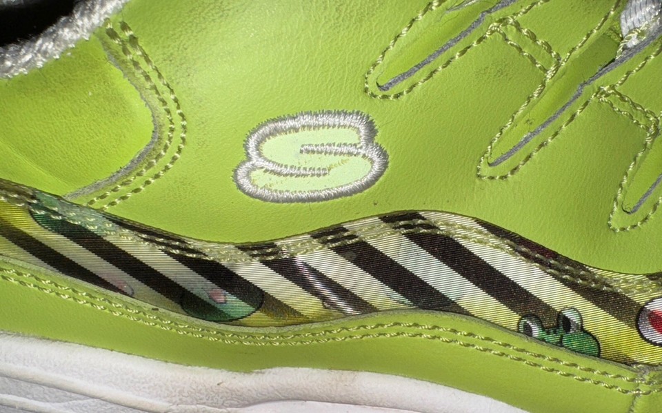 Skechers Sports On-Line Friends Character Design Green Youth 5.5 Frog ...