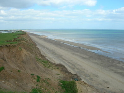 Photo 6x4 Soft Cliffs Above Skirlington Sands Atwick c2009 | eBay
