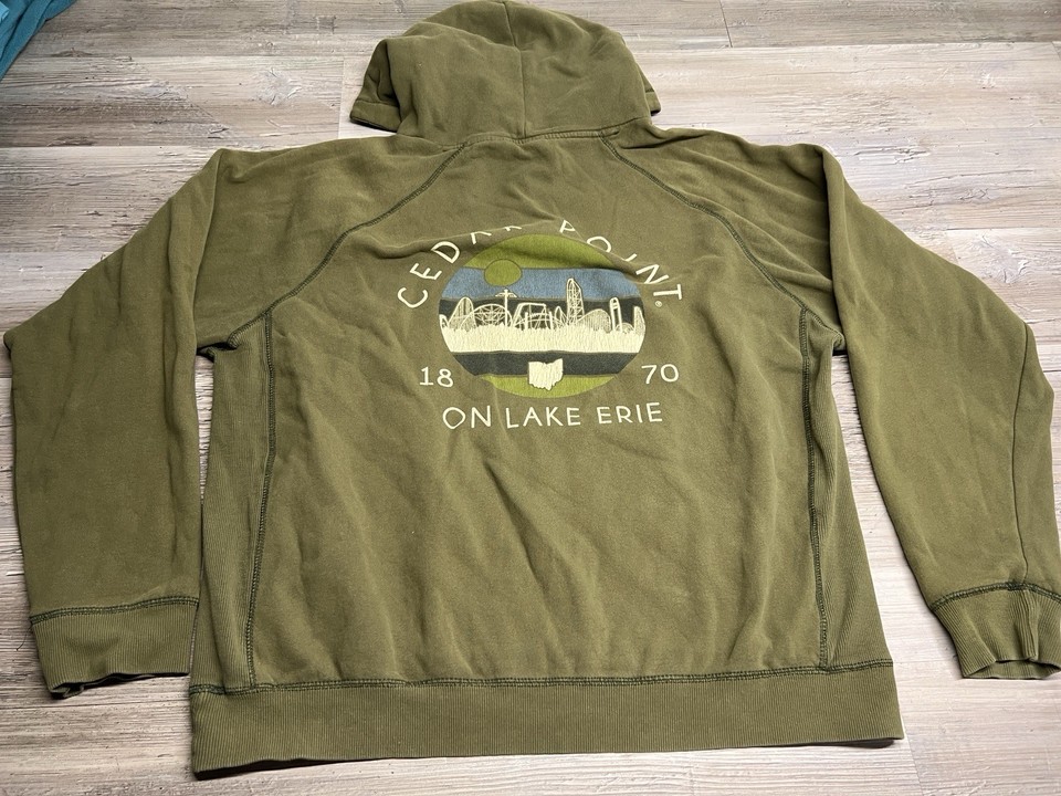 Vintage Cedar Point Pullover Graphic Hoodie Theme Park Size XL Faded ...