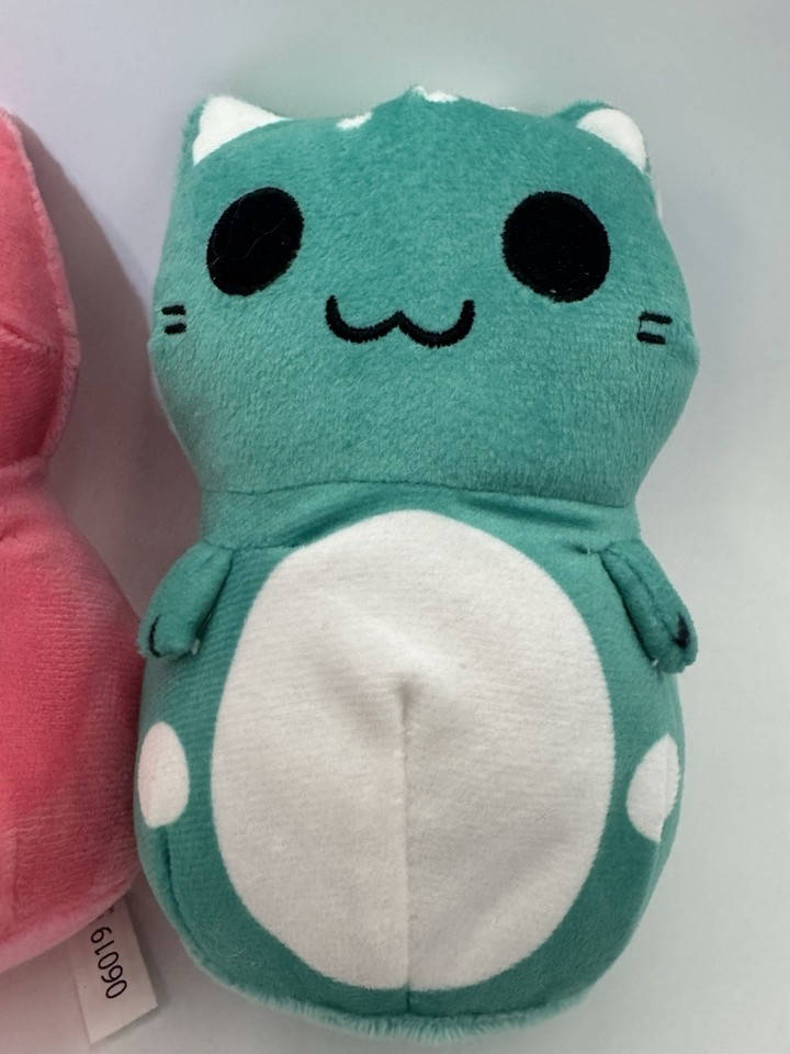 Kleptocats Danchee Plush 6” Turquoise & 6” Pink Klepto Cat Dolls by ...