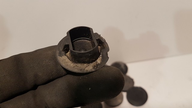 SILL MOULD RETAINER CLIPS 15 PACK FOR TOYOTA C-HR 7692412040 76924 ...