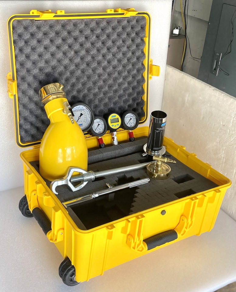 2-1/2" NST Hydrant Flow & Static Pressure Test Kit In a Wheel Case ...