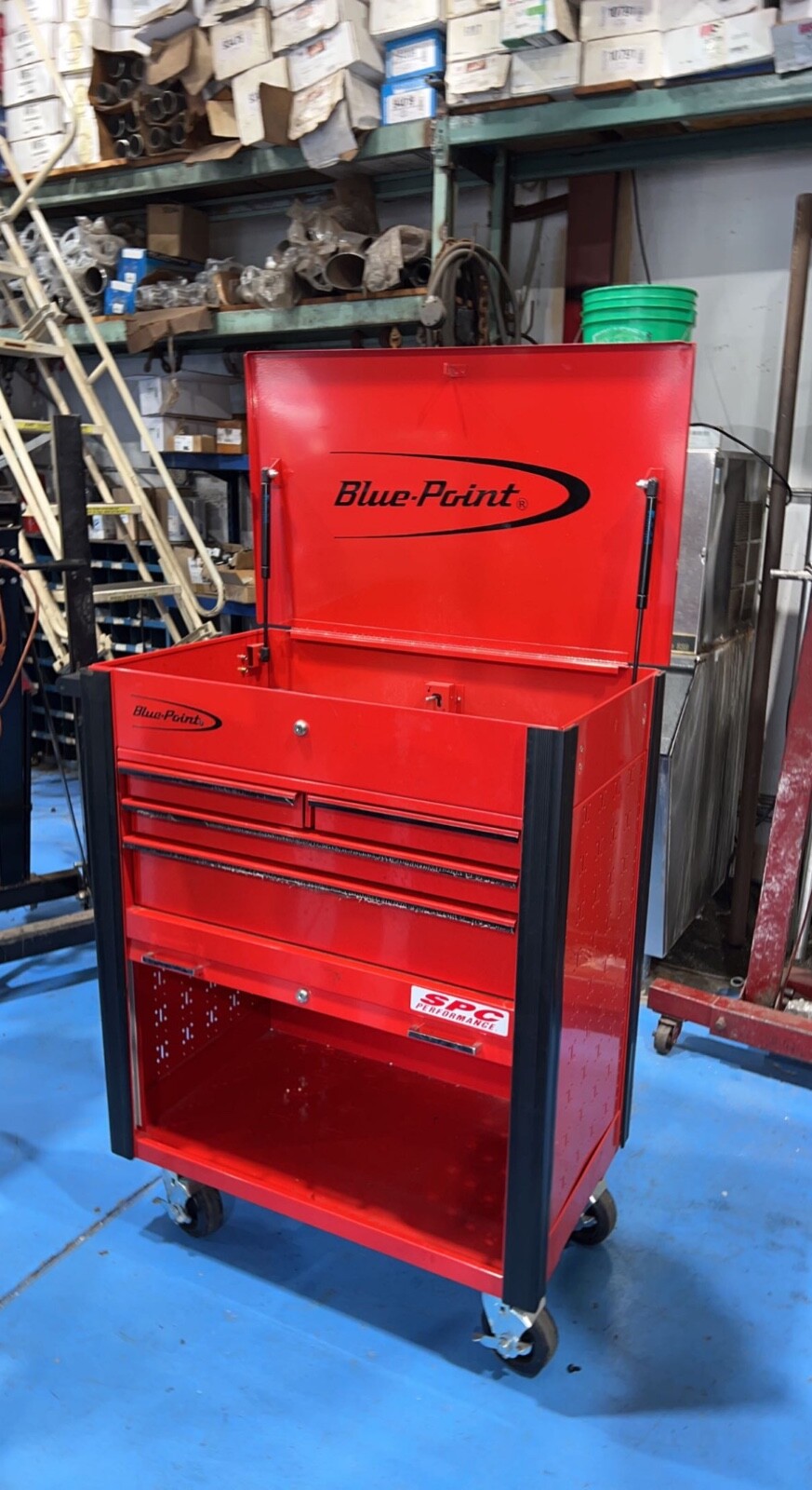 Red Bluepoint roll cart, (slightly used) model # KRBC100BN | eBay