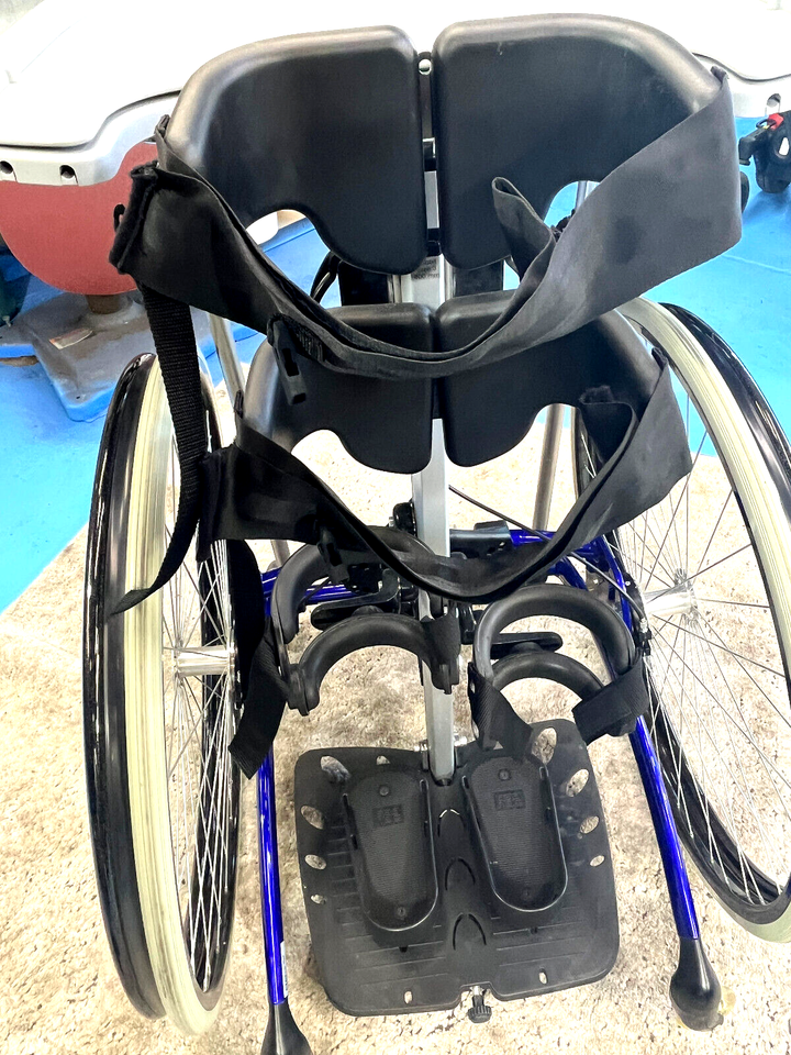 RABBIT R82 STANDER (size 3) | eBay