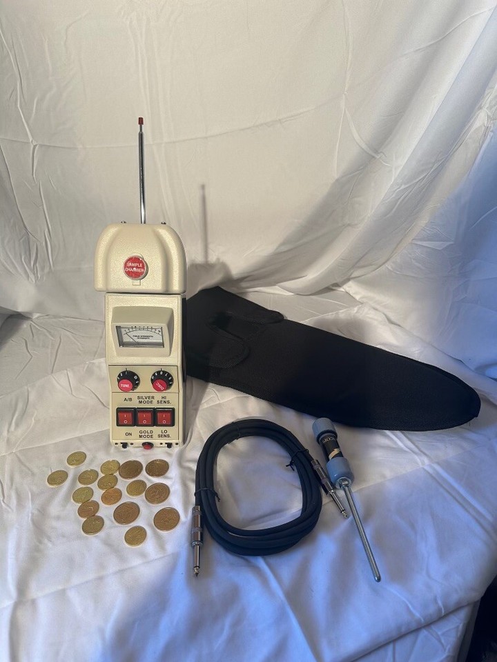 ELECTROSCOPE MODEL 301 CLASSIC GOLD & SILVER LONG RANGE LOCATOR METAL ...