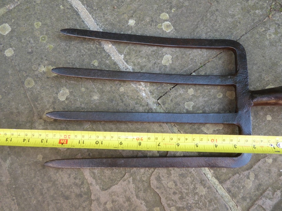 Vintage Potato Fork YARDLEY wood wooden T handle. Lugworm digger. | eBay UK