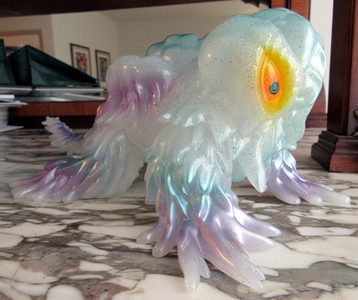 Marusan HEDORAH 450 GIANT 'Crawling Version' White Glitter Ex - Sofubi GODZILLA | Fabricating ...