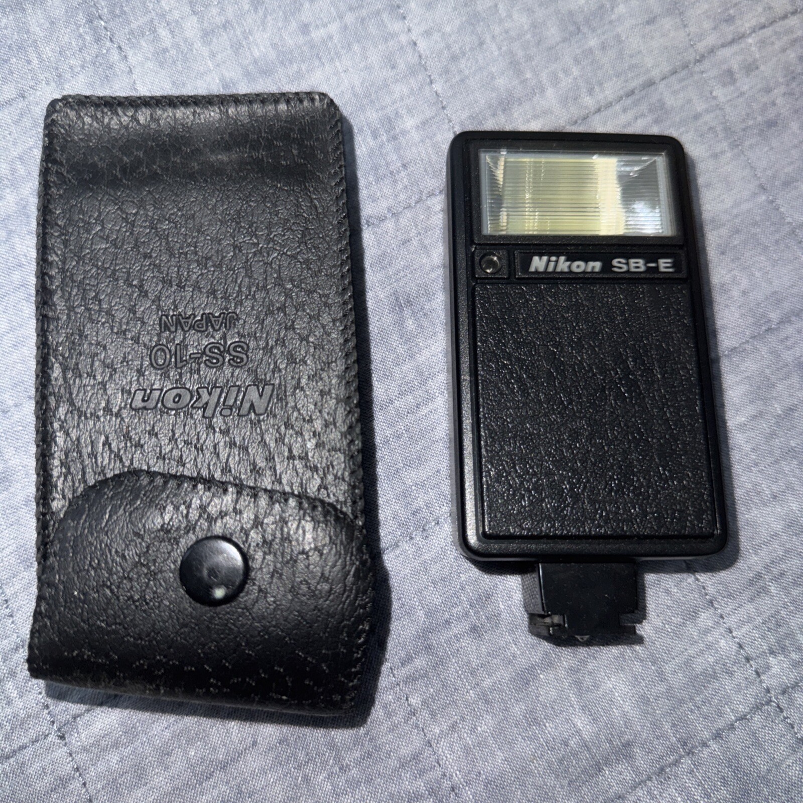 Nikon Speedlight SB-E Shoe Mount Flash with Case | eBay