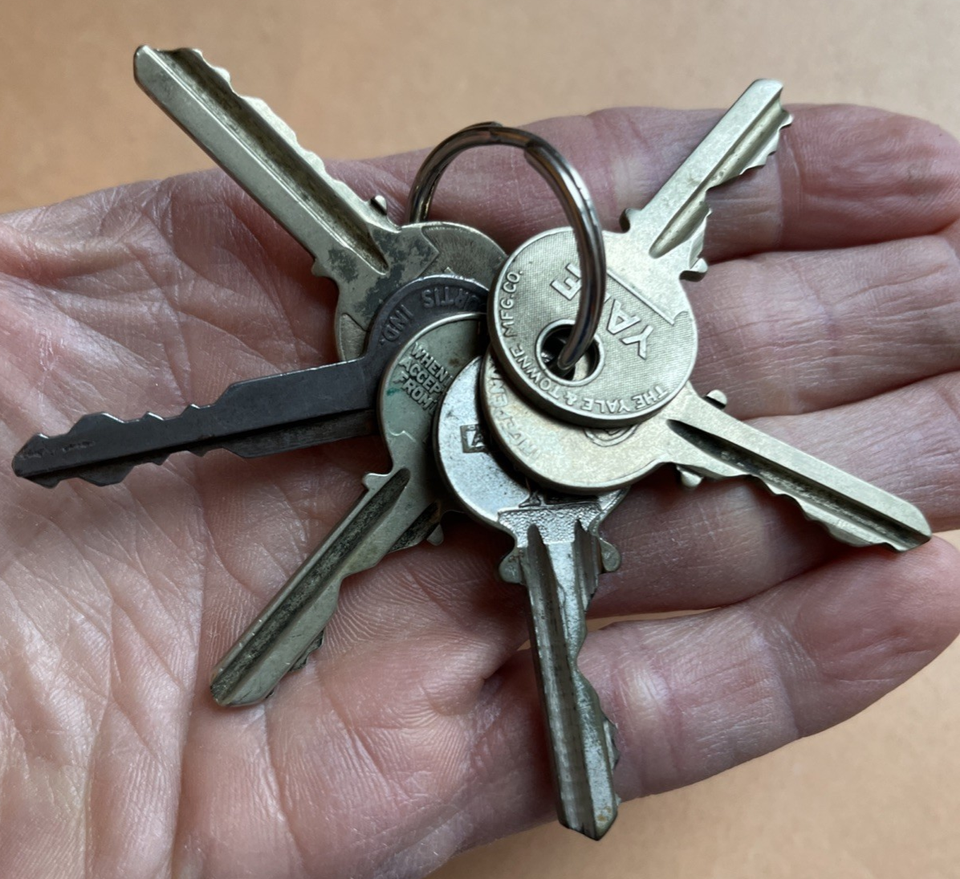 Old Keys Bundle 160+ Vintage & Modern Key Job Lot, Skeleton/Watch/Lock ...