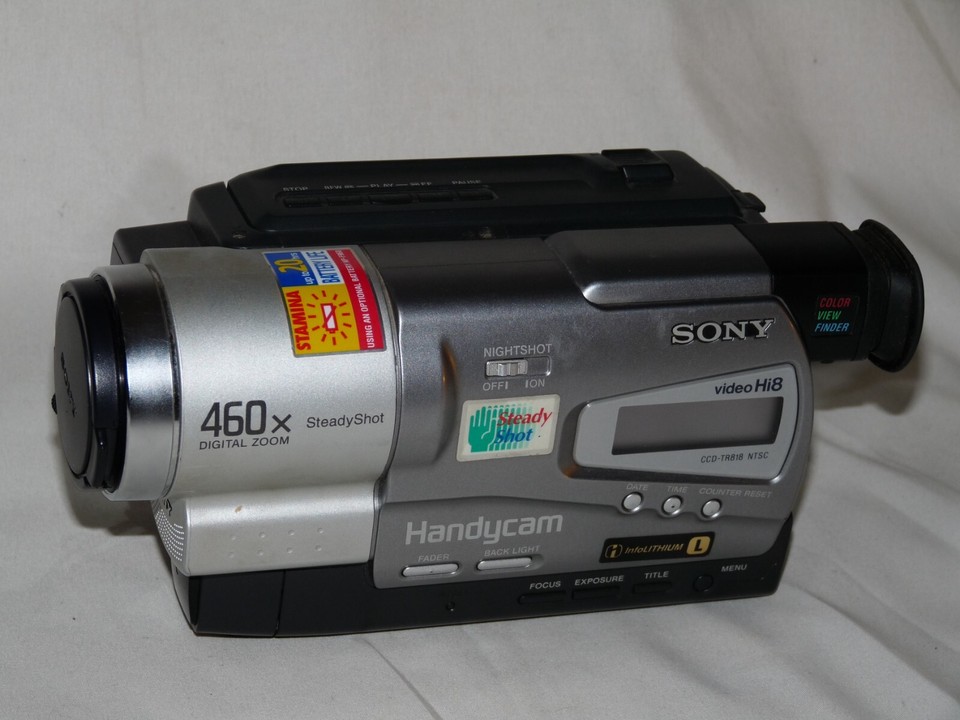 Sony CCD-TR818 HI8 8mm Video8 camera Camcorder VCR Player Video ...