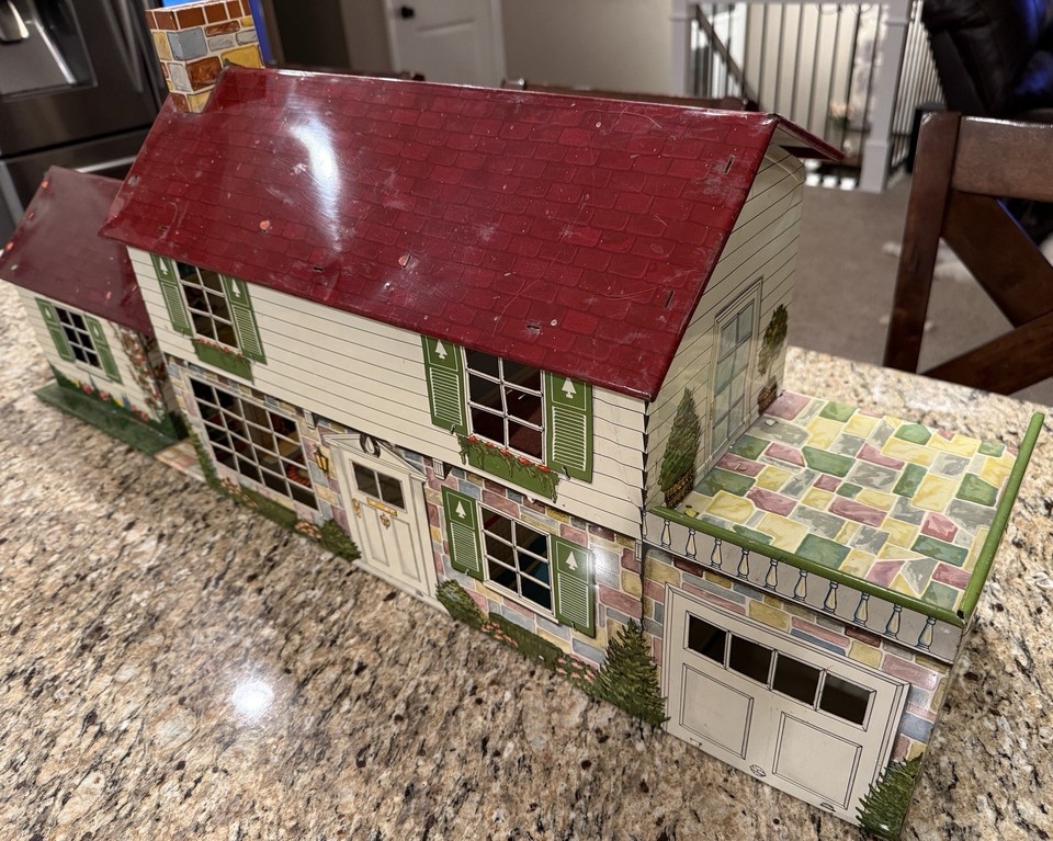Vintage Marx DISNEY Tin Litho Doll House 2-Story w/garage, Breezeway ...
