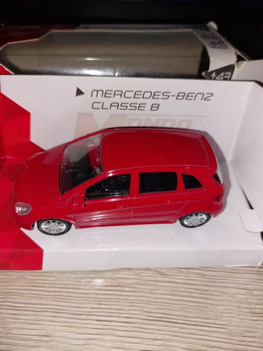 voiture miniature MERCEDES CLASSE A ROUGE 1/43 NEUVE DANS SA BOITE | eBay