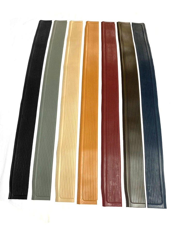 W107 R107 560SL 380SL 450SL SLC Pair of New Burgundy Door Sill Rubber ...