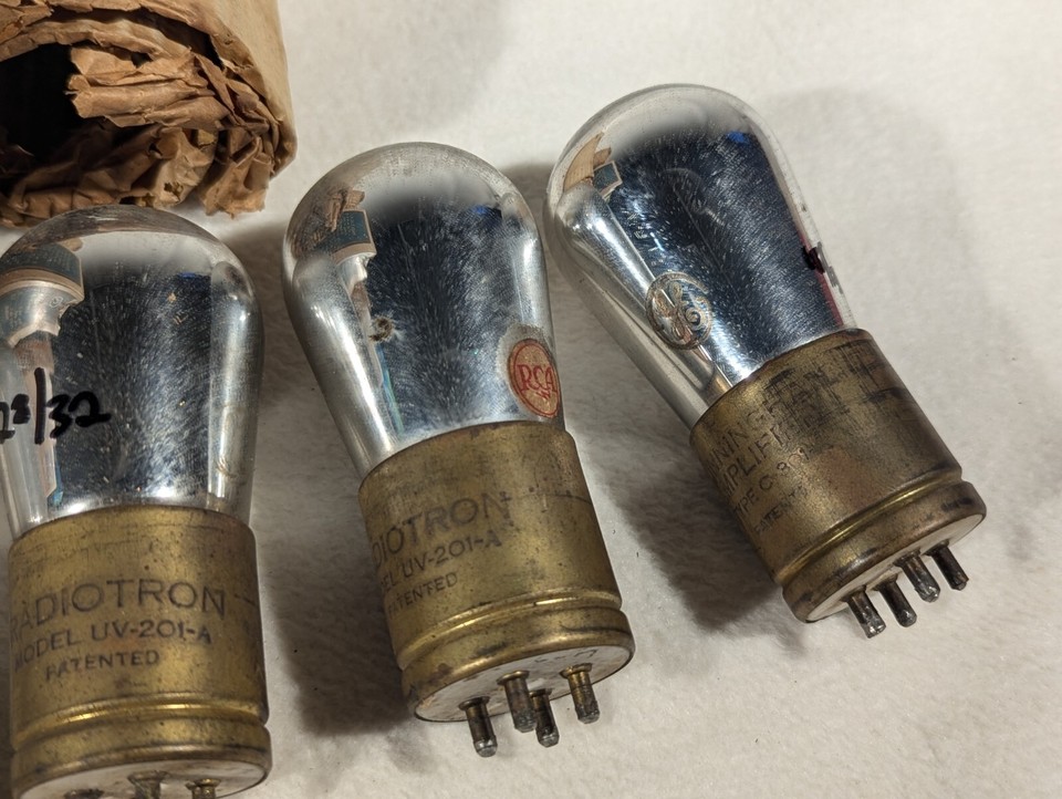 Cunningham 301A 01A 201A Globe Short Pin Brass Base Vacuum Tube ...