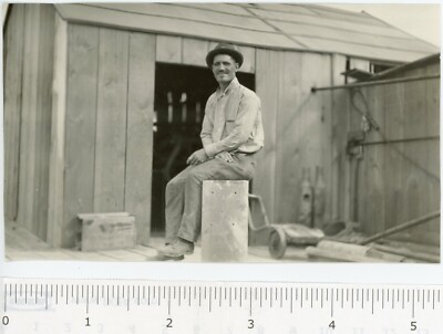 1930s Photo OK Oklahoma Oil Well Worker Charlie Love Cady Family Member ...
