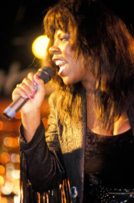Jaki Graham Band Singer Performing Jaki Graham 1990s Old Music Photo 4 ...