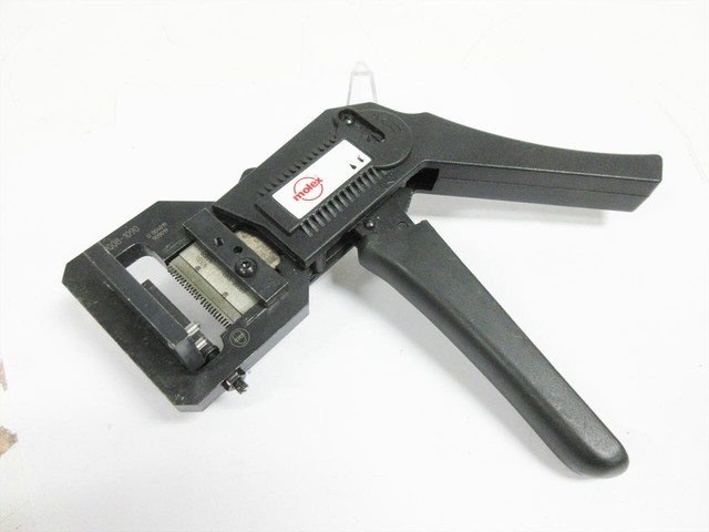 Molex 69008-1090 Handtool for Connectors 4-26 Circuit & 2x 69008-1093 ...