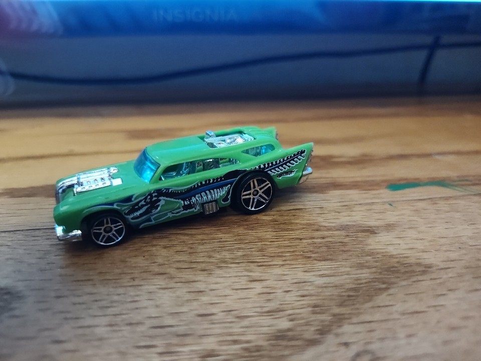 Hot Wheels Jack Hammer /Car only/ from the 2009 Dino Backbone Slide ...