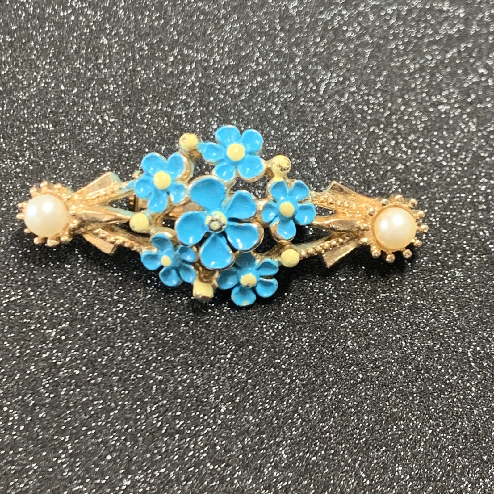 Vintage Enamel Blue Flower Bunch Flowers Faux Pearl B… - Gem
