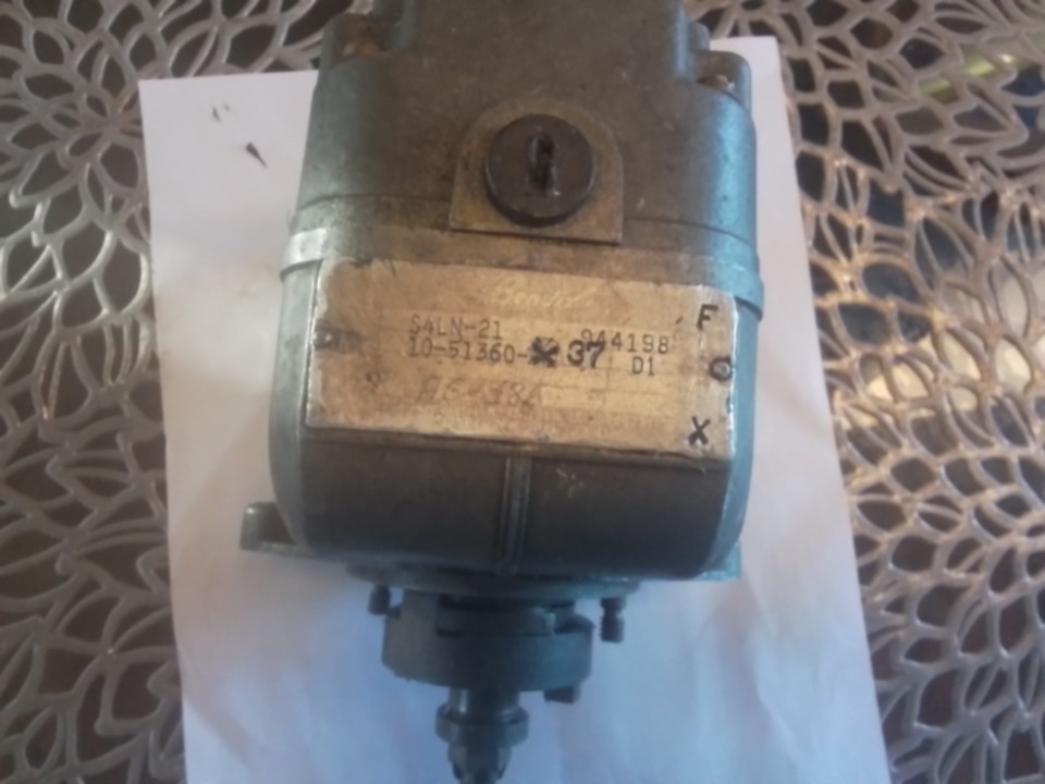 Bendix Magneto S4LN-21 - PN: 10-51360-37 | eBay