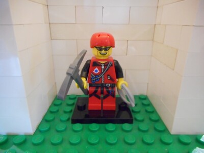 2013 LEGO Blind Bag Minifigures Series 11 - Mountain Climber | eBay