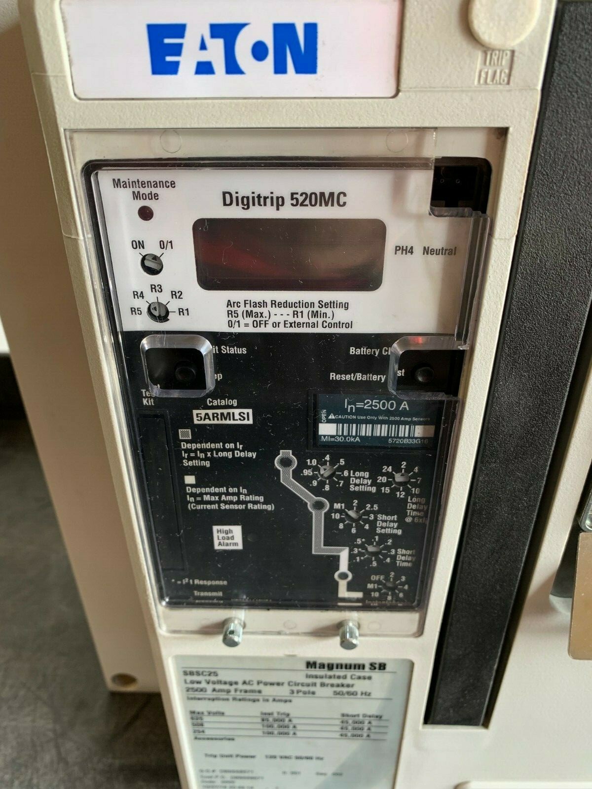 Eaton Magnum SB SBSC25 2500 Amp 3 Pole SBSC253HEA Digitrip 520MC ...