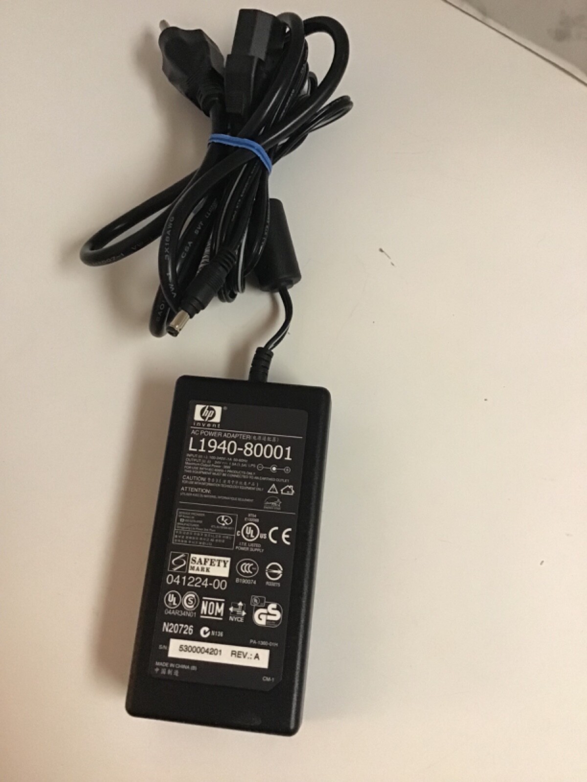 Genuine HP L1940-80001 AC Power Adapter OEM 24v 1.5A | eBay