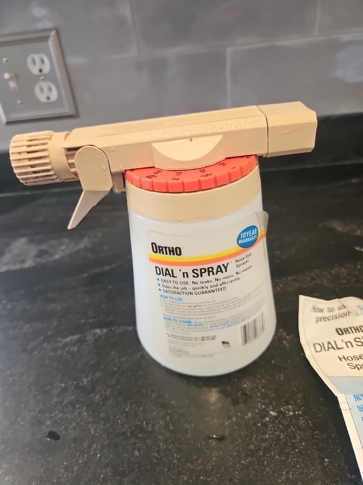 Genuine Ortho Dial 'N Spray Multi-Use Hose-End Garden Lawn Feeder ...