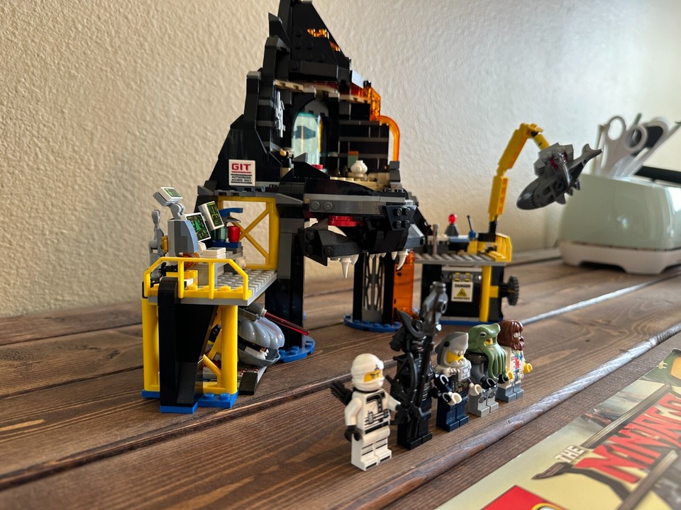 LEGO The Ninjago Movie Garmadon's Volcano Lair (70631) 100% Complete | eBay