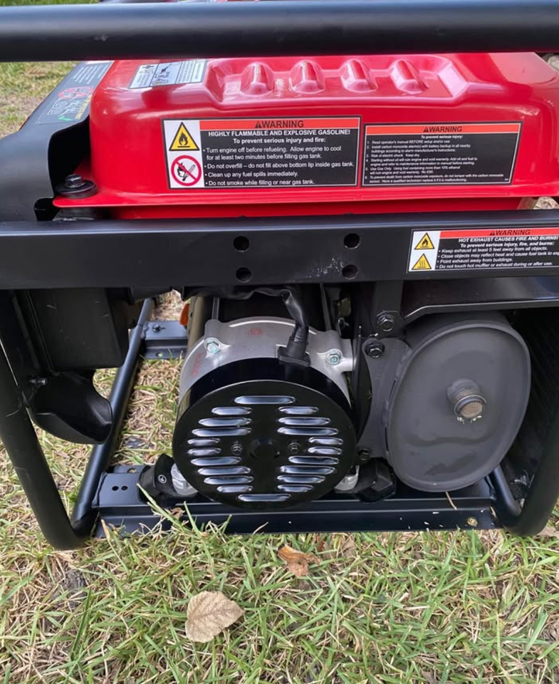 PREDATOR 4375 Watt Gas-Powered Portable Generator | eBay