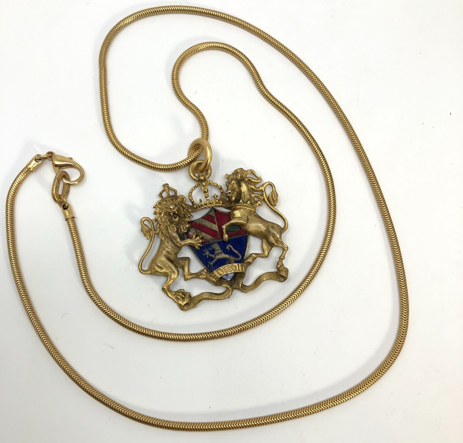 Vtg DKNY Gold-Tone Heraldic Lion Horse Shield Medieval rope chain ...