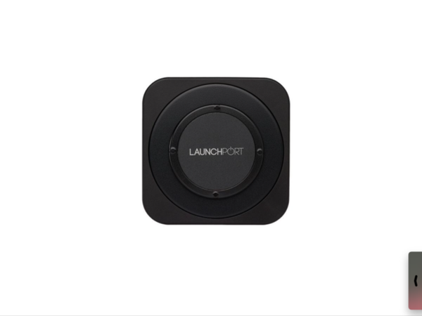iPort LaunchPort Wallstation Wall Mount and Charging Station for Apple ...
