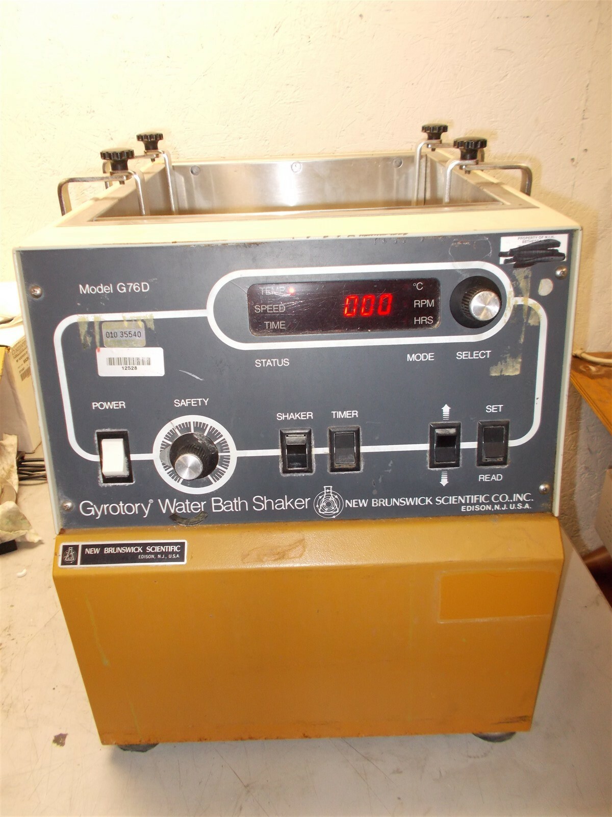 New Brunswick Scientific System Gyrotory Water Bath Shaker Model G76 | eBay