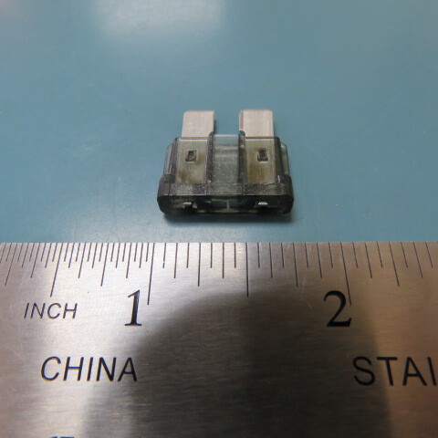 LITTLEFUSE 257-001 Qty of 33 per Lot FUSE,1A,32V,FAST ACTING,BLADE TYPE ...