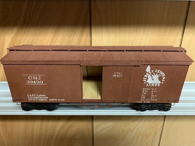 CUSTOM CNJ NEW JERSEY CENTRAL WOOD BOXCAR W/ LIONEL TRUCKS! O GAUGE ...