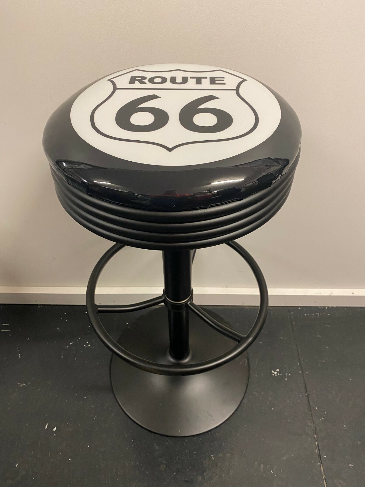 ROUTE 66 PREMIUM BLACK BAR STOOL ADJUSTABLE HEIGHT HOT ROD CADILLAC ...