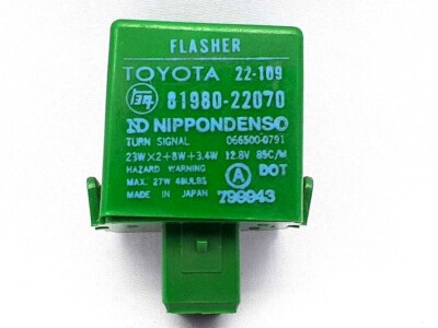81980-22070 Turn Signal Flasher Relay 3 Pin For Toyota Camry Celica ...