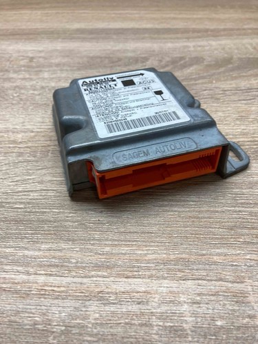 8200117652A 600639500 Autoliv Renault Scenic Used SRS Airbag Crash Sensor | eBay Australia