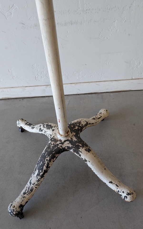 ANTIQUE 1920'S CAST IRON REVOLVING CIRCULAR CLOTHING RACK | eBay