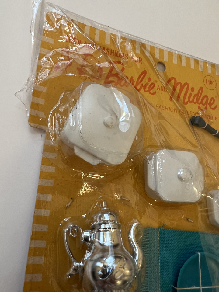 Vintage Barbie and Midge Set 'n Serve Pak, New on Card! HTF! NIP NRFP ...